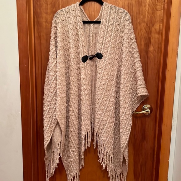 Jackets & Coats | Cream Shawl Bought At Cracker Barrel | Poshmark